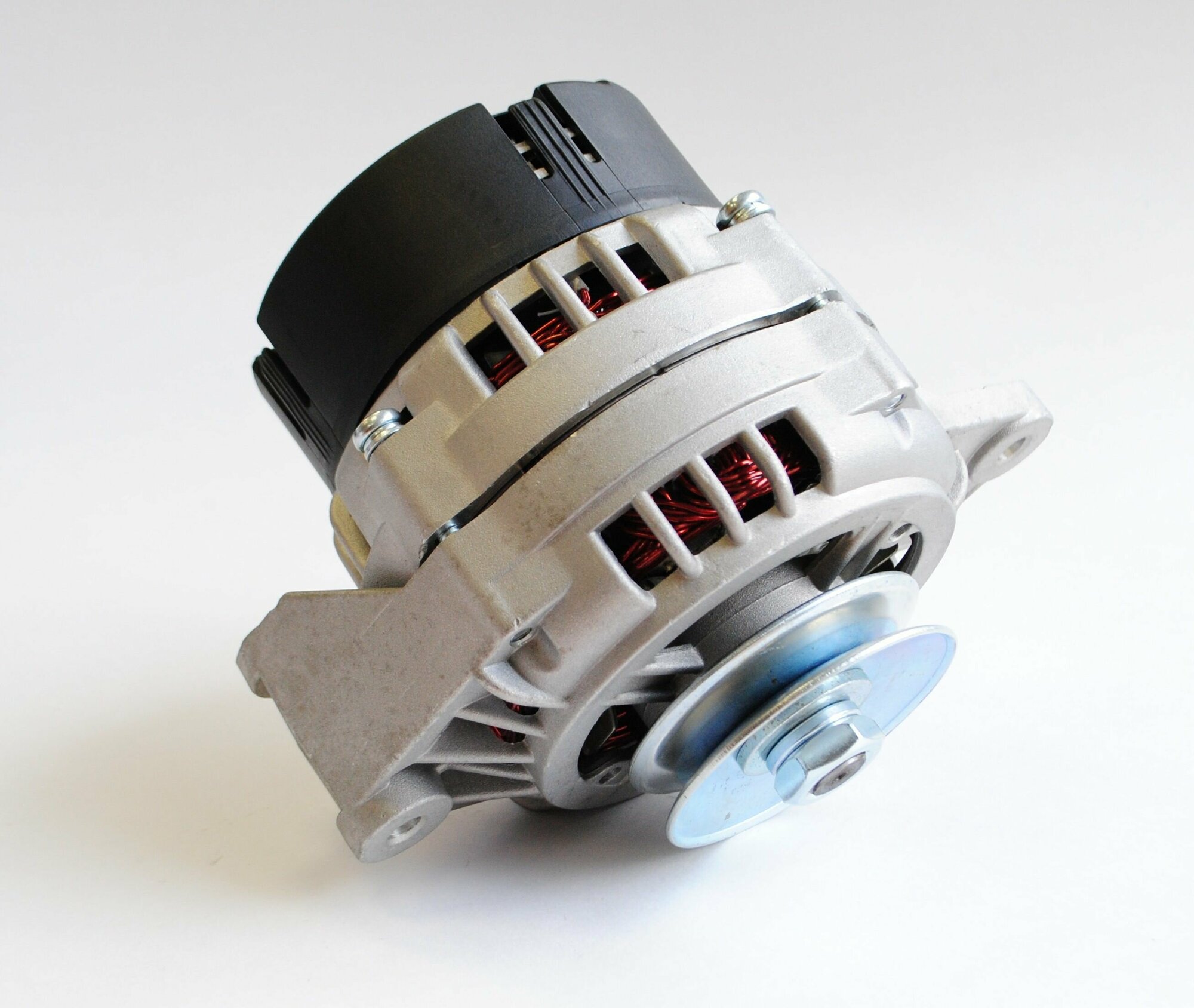 Генератор для ВАЗ 2121, 2123, 2131 (до 2003 г), 21214 Нива, Niva 80А арт CRTR0108683