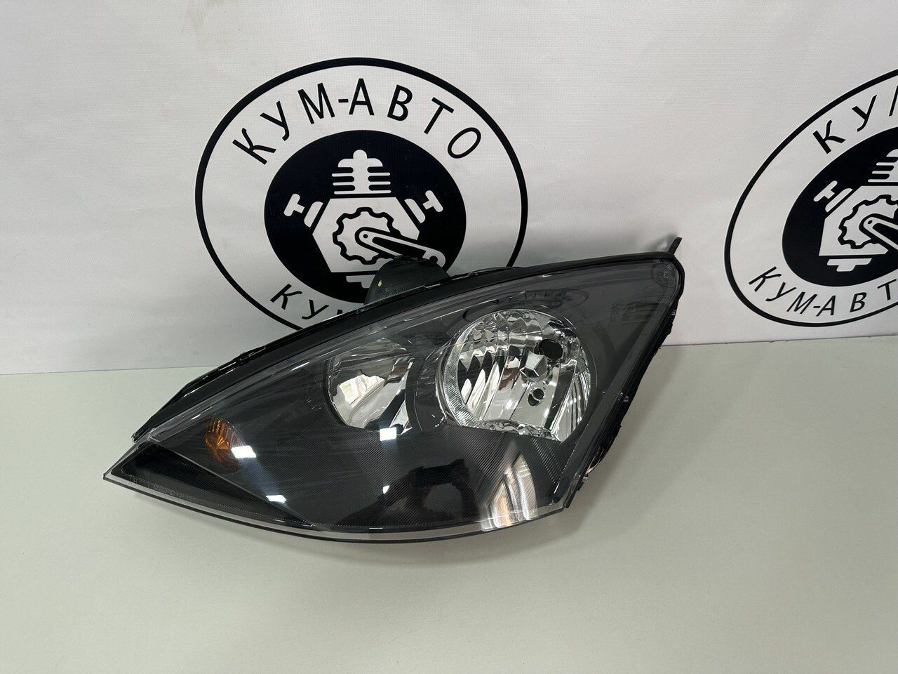 Левая фара форд фокус 1 FORD Focus 1 рестайл электрокорректор черная DEPO 2001-04г.