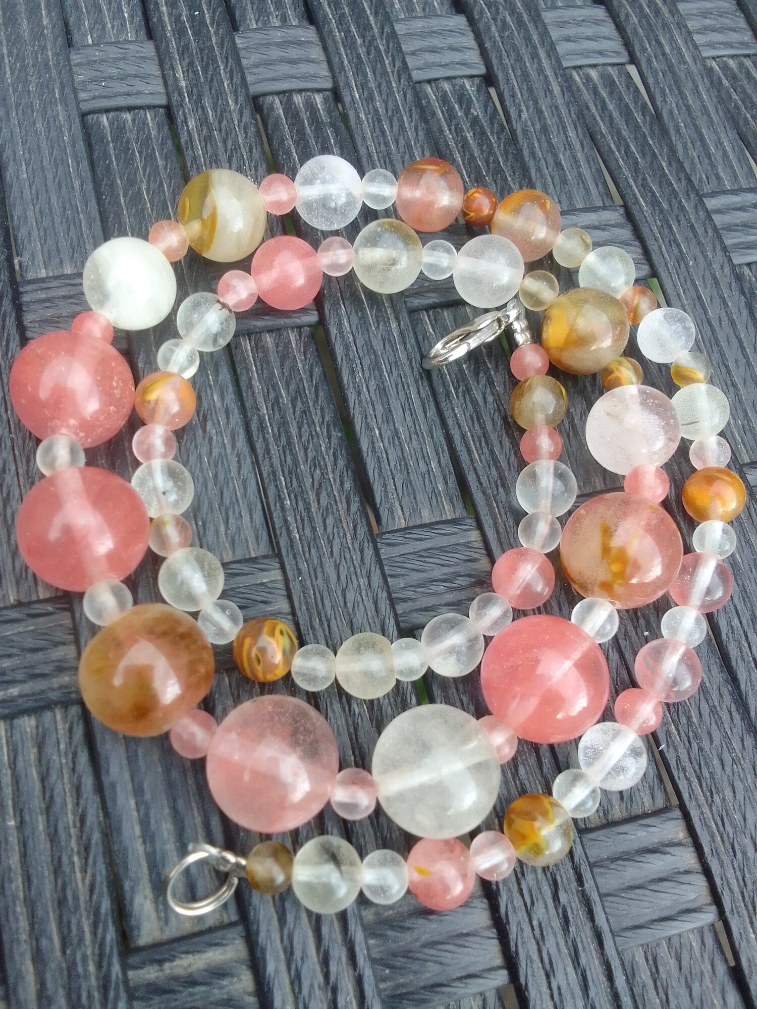 Бусы, халцедон