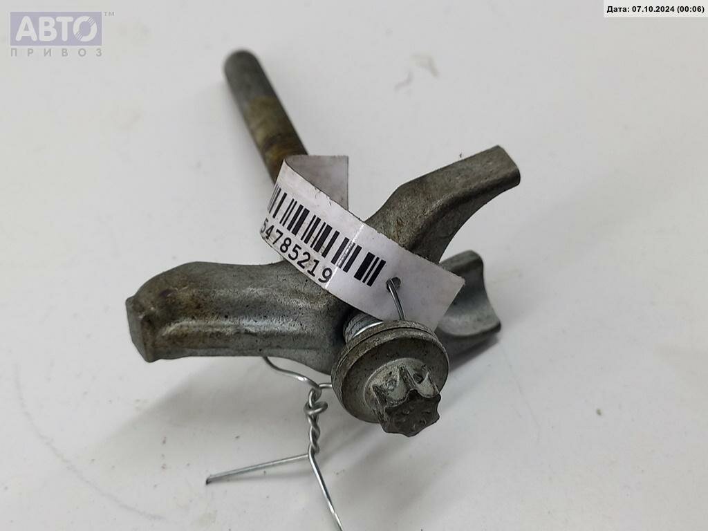 Скоба (кронштейн) крепления форсунки BMW 3 E90/E91/E92/E93 (2005-2013)