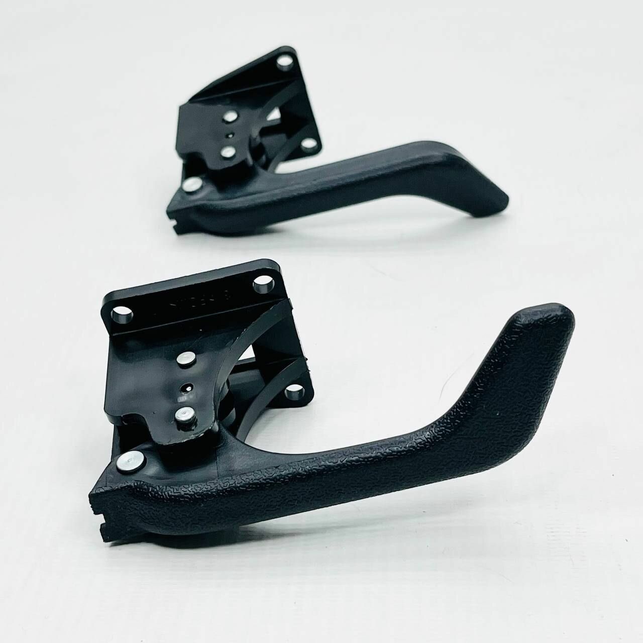 Ручки внутренние / крючки Лада / ВАЗ 2110, 2111, 2112 (2 шт.)