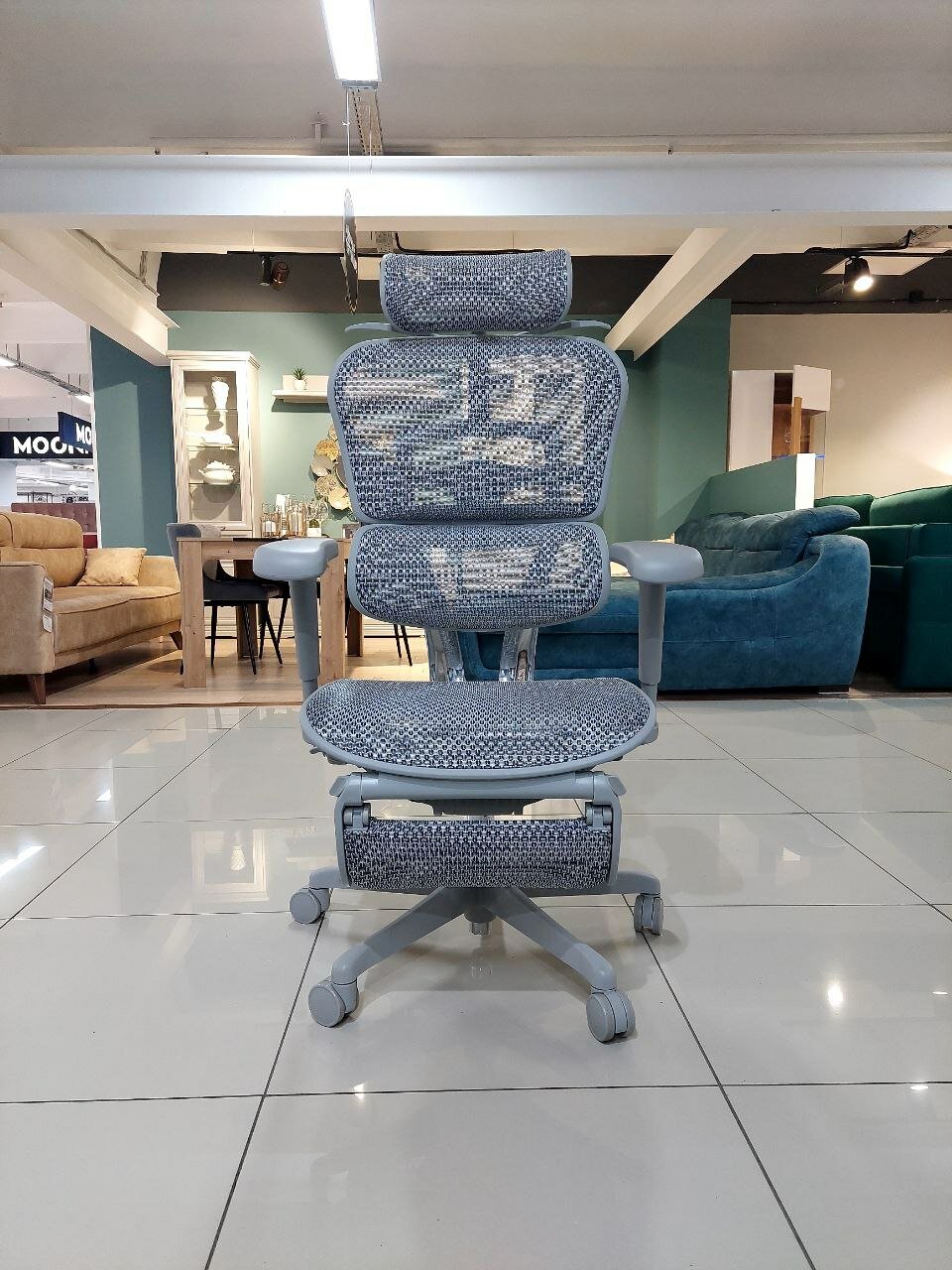 Кресло эргономическое Comfort Seating Ergohuman Ultra с подножкой (серый каркас /сетка светлаяT-168-B2 Natural)