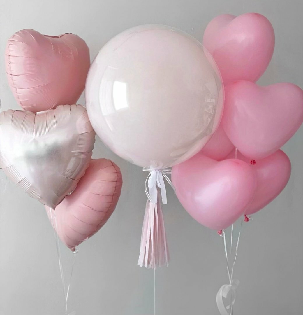 Латексные и фольгированные сердечки и стеклянный шар "Сладкий розовый"