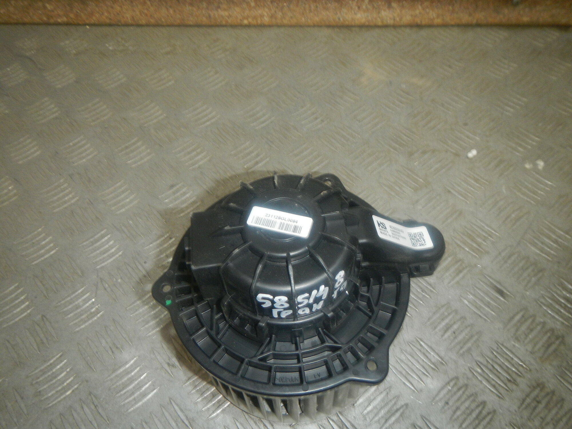 Б/У Моторчик отопителя, ВАЗ (VAZ)-LADA GRANTA (гранта) FL (18-) LADA GRANTA (Гранта) FL (18-) Без видимых повреждений. 5...