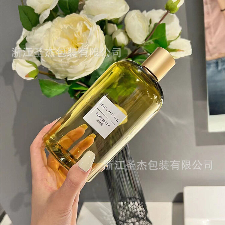 Лосьон для снятия макияжа Essence Water Toner, 500мл, розовая бутылка, с золотой крышкой