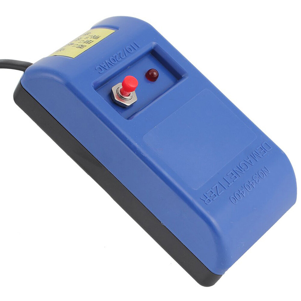 Инструменты для часов: отвертка, пинцет, размагничиватель, намагничиватель