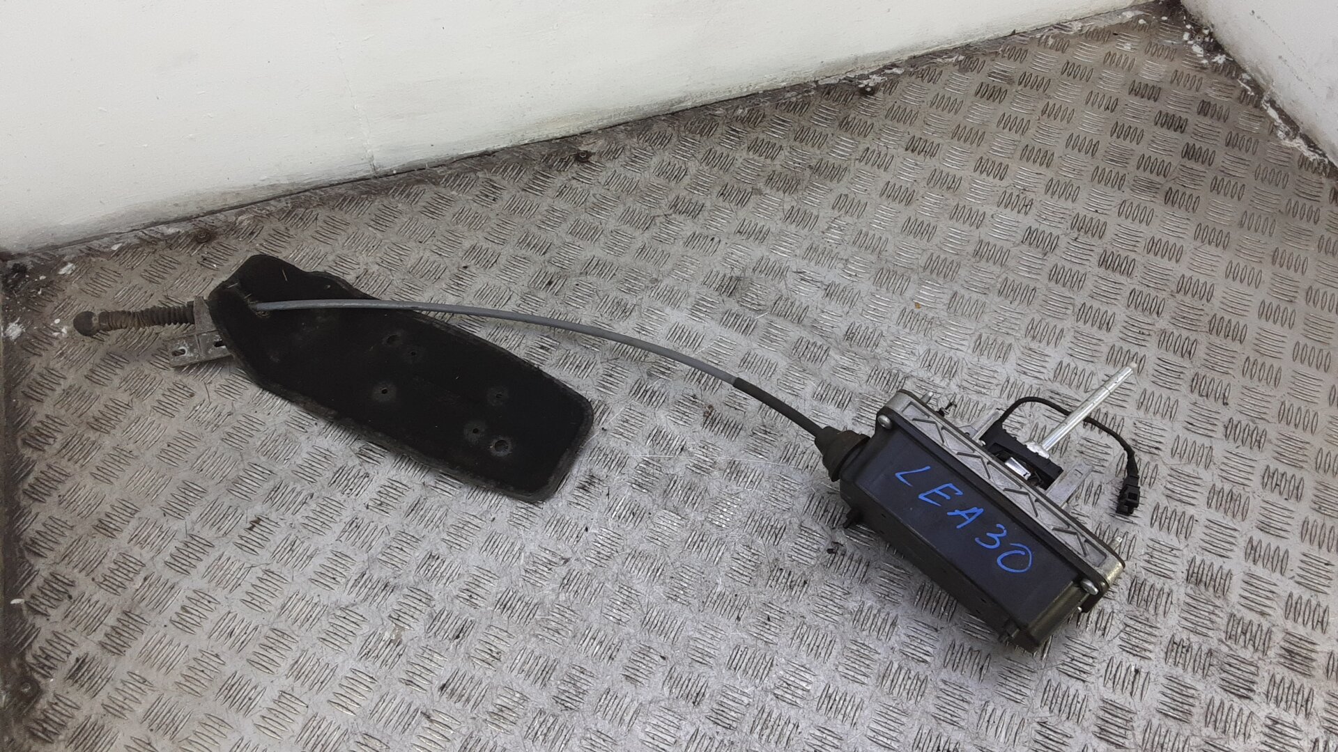 Кулиса КПП VOLKSWAGEN PHAETON 1, Номер 3D0713023T, 3D2713141A