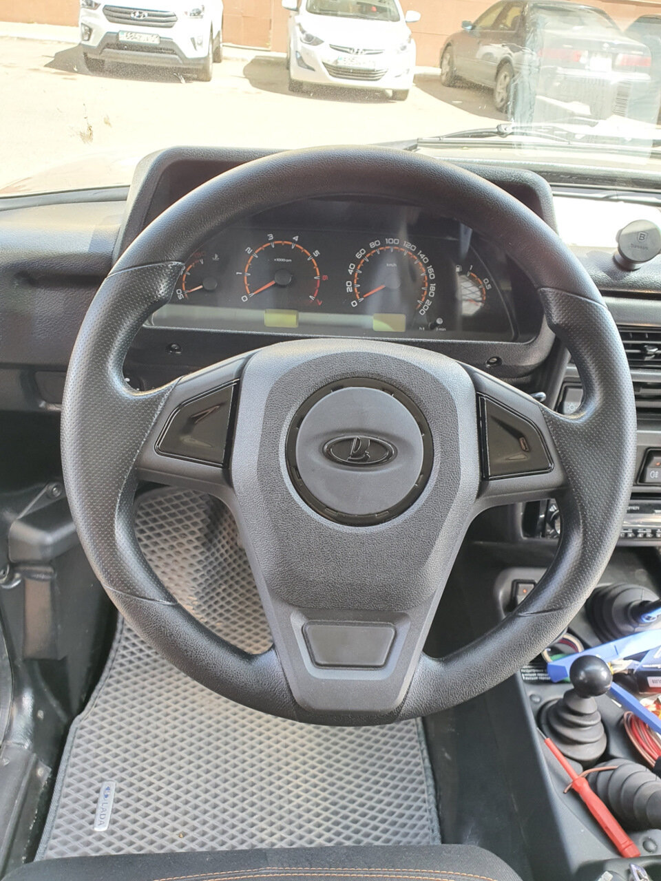 Колесо рулевого управления "барс" с глянцевыми вставками для Лада 4х4, Урбан, Нива, Niva Legend, ВАЗ 2101-07