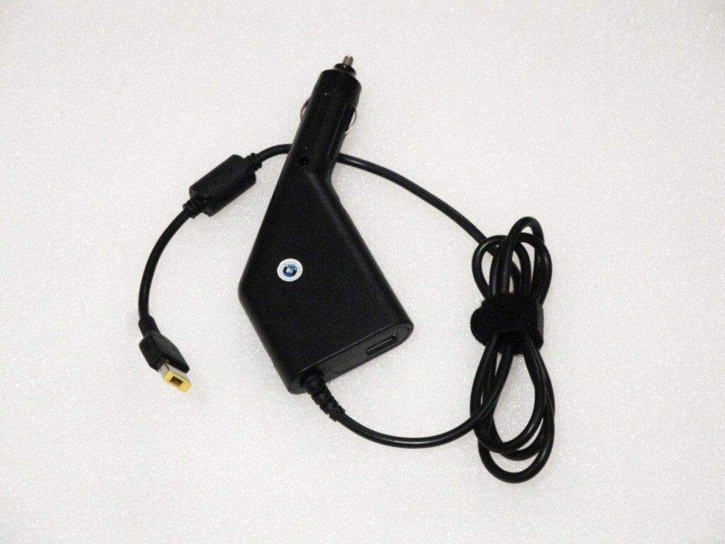 Автомобильный блок питания для ноутбука Lenovo 20V 4.5A 90W Прямоугольный разъем