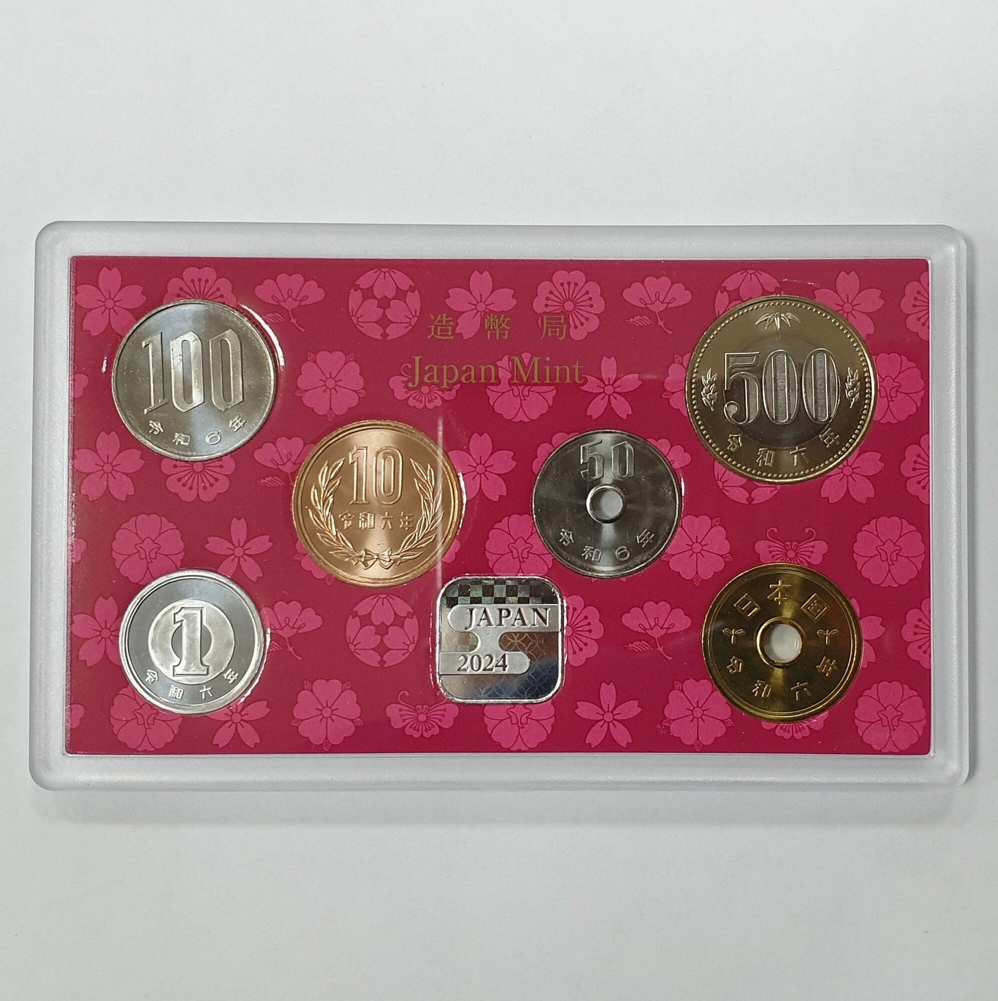 Япония, годовой набор монет 2024 г, 6 штук, с жетоном.