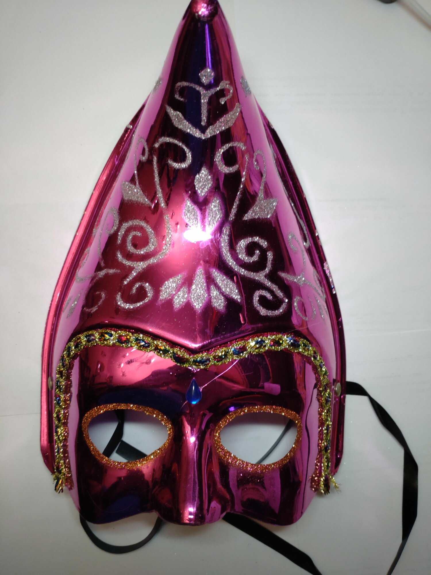 Карнавальная венецианская маска 26см. Малиновая с серебром.