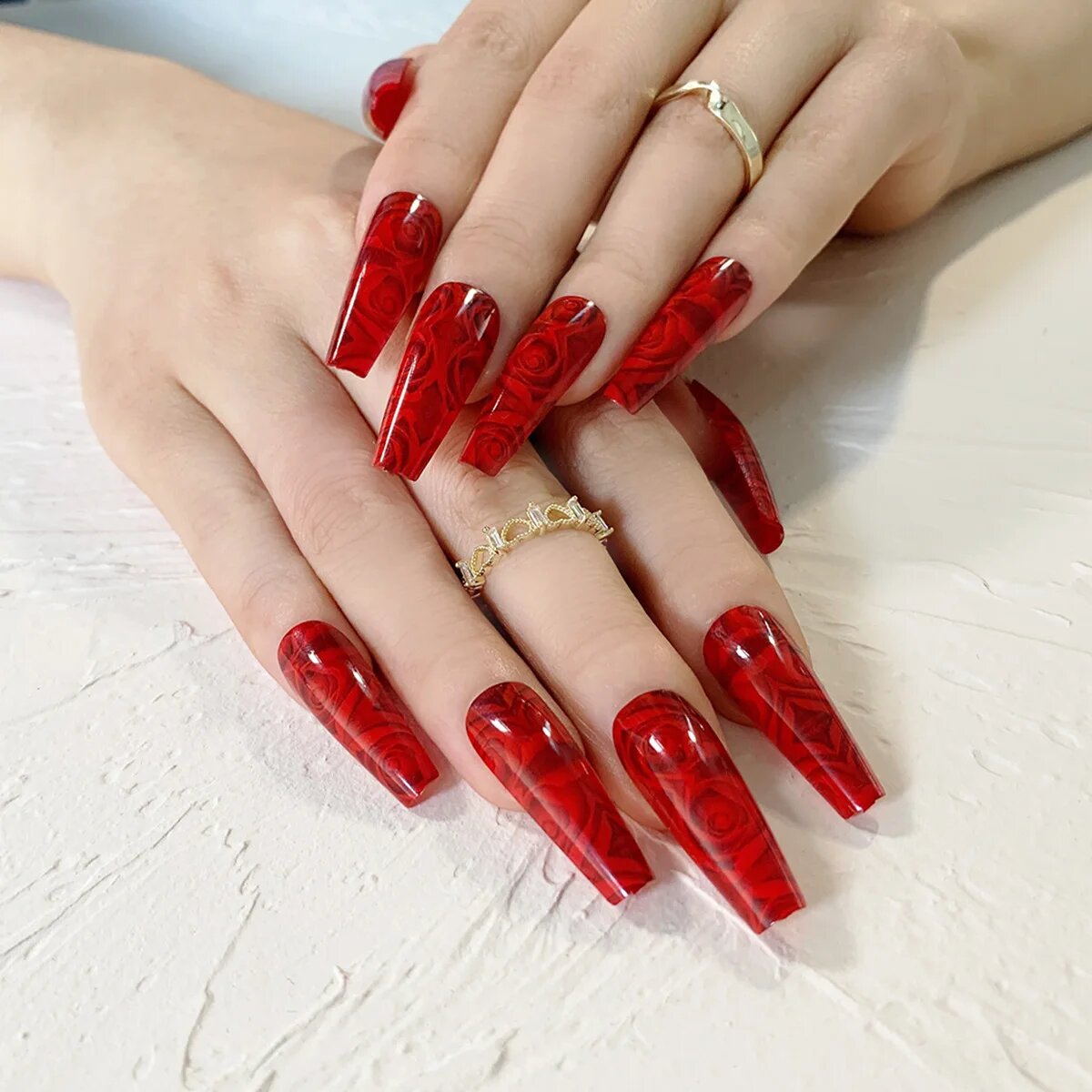 Красные накладные ногти JIASHIXUAN 24 шт. 1033Long Ballet Nail