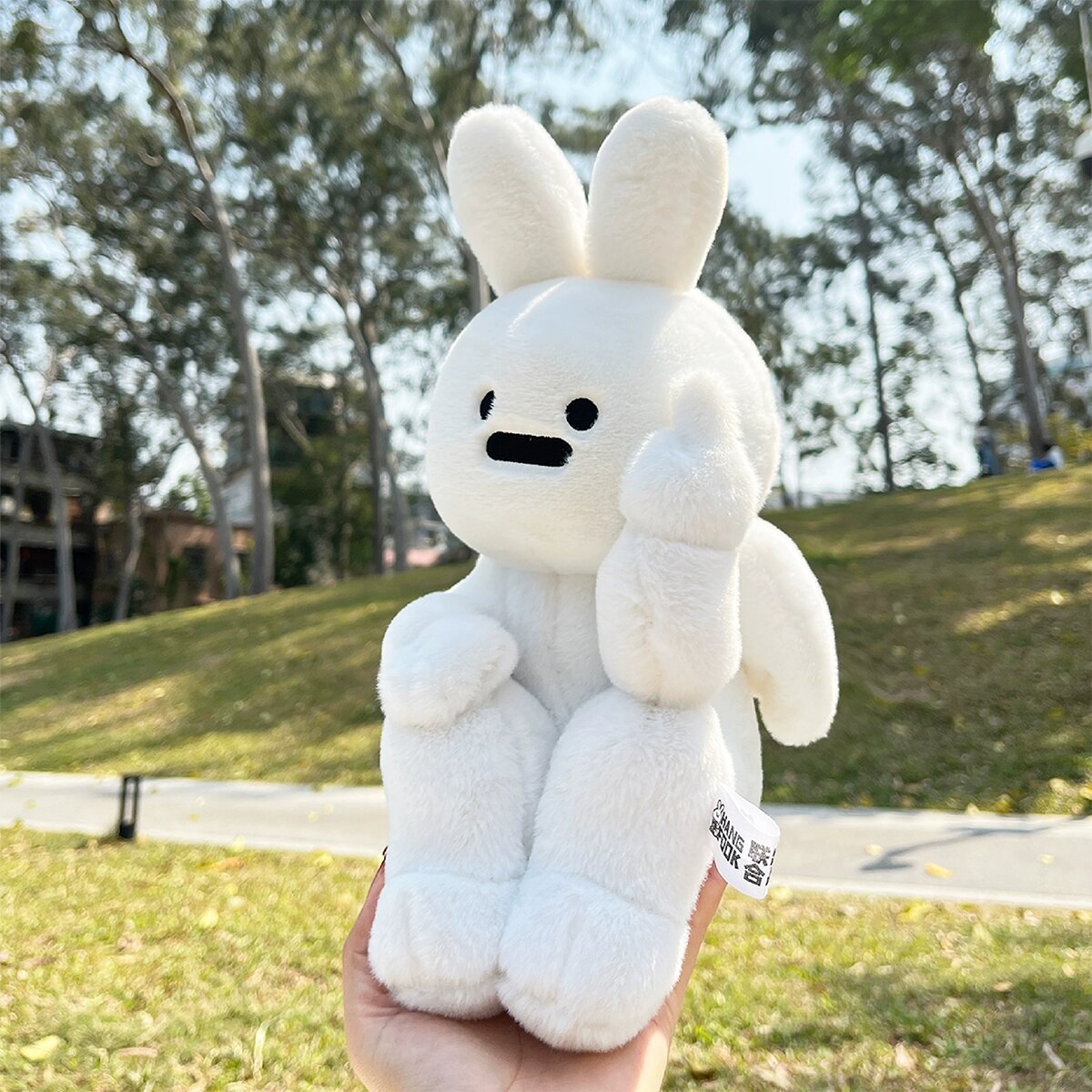 Hangfook Happy Rabbit оригинальная белая серия кролик мини плюшевые украшения модная брендовая подушка кукла на день