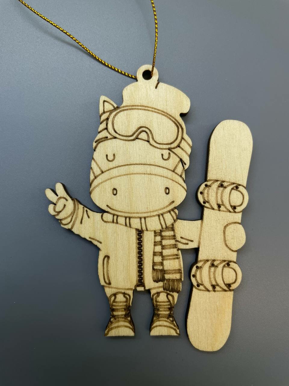 Лошадка года 2026 из дерева