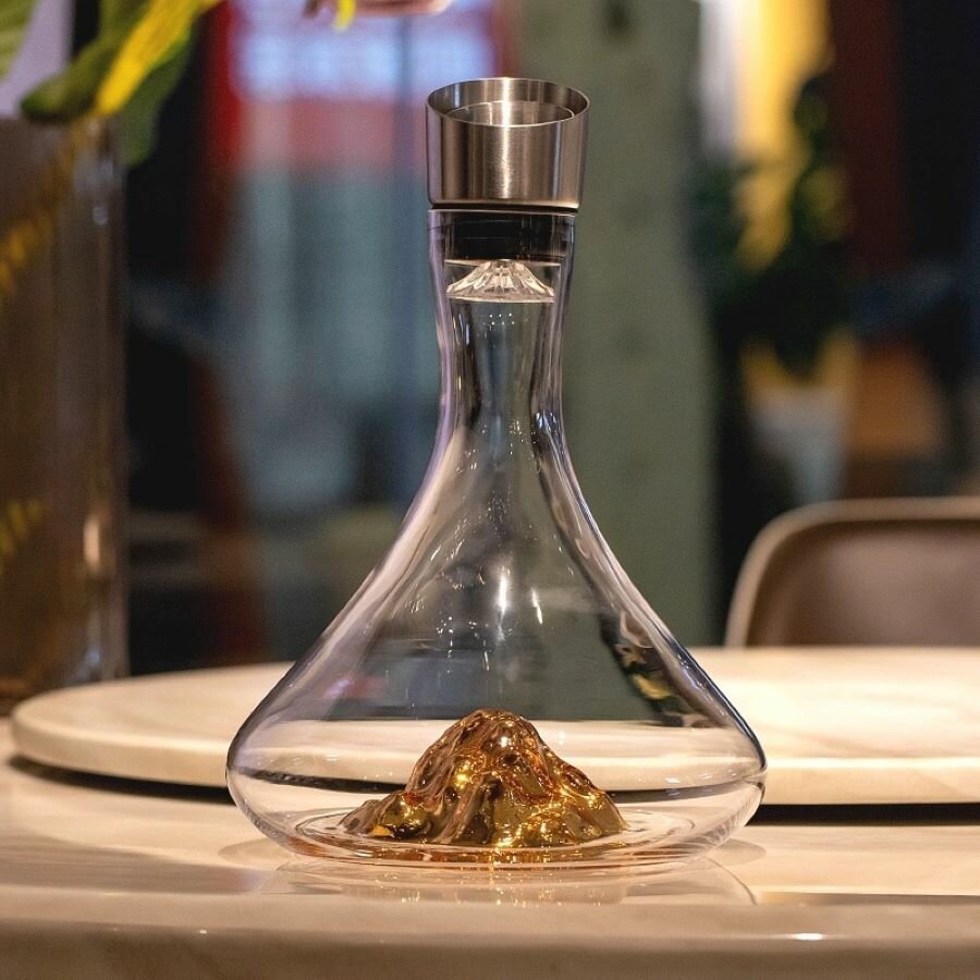 Графин "Горы Золота 1.8"