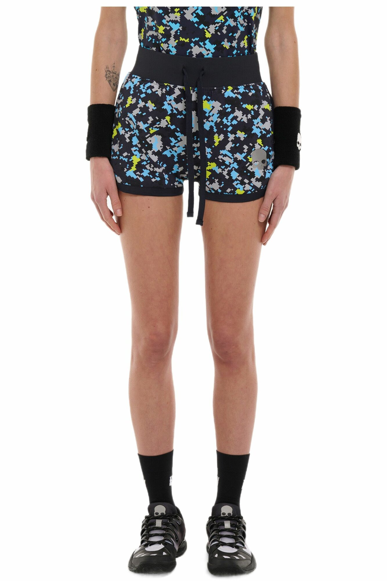 Шорты спортивные