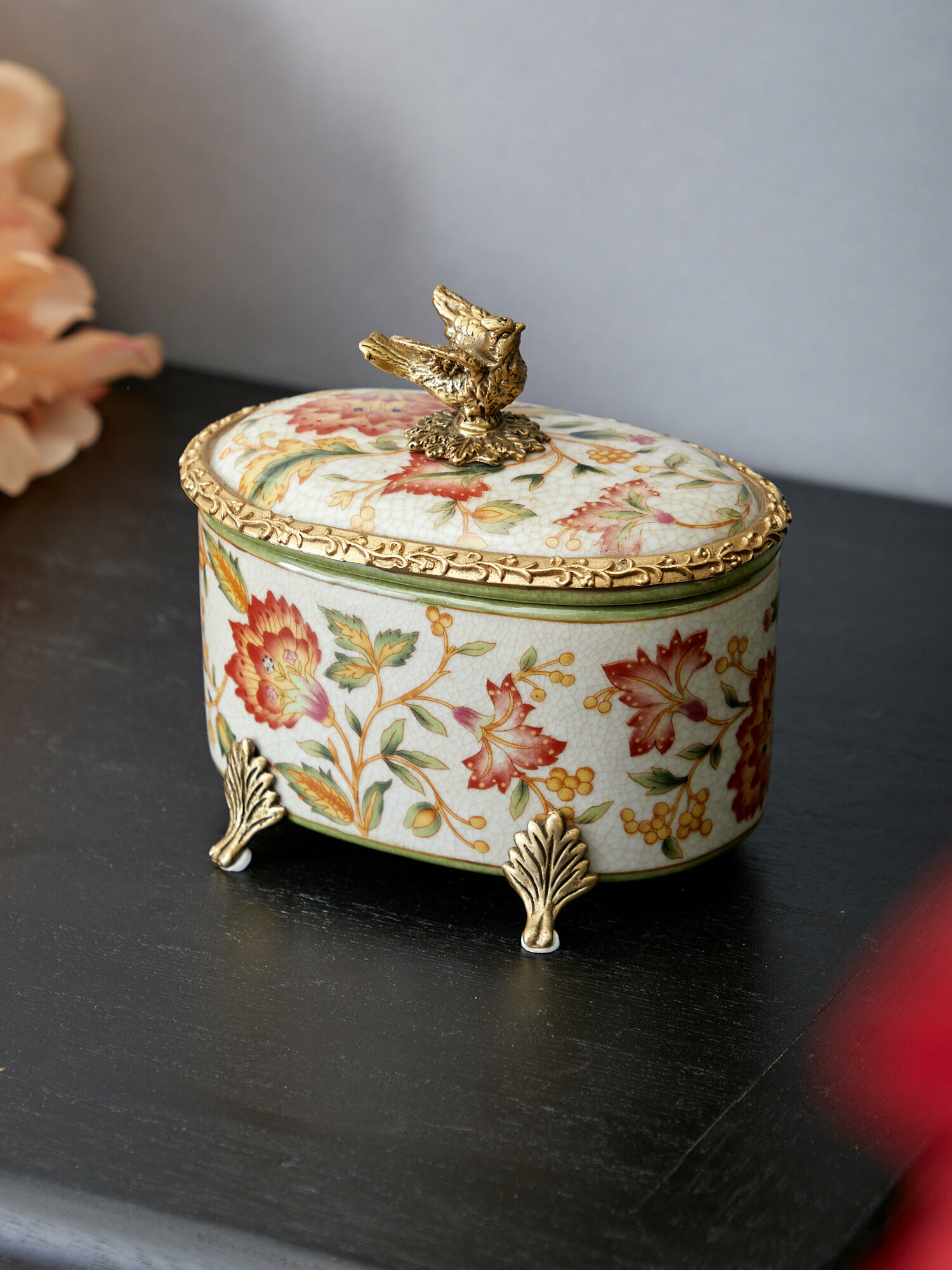 31G2233/B788C/X1799 Шкатулка с птичкой 13x10x12см, Фарфор, бронза, Glasar