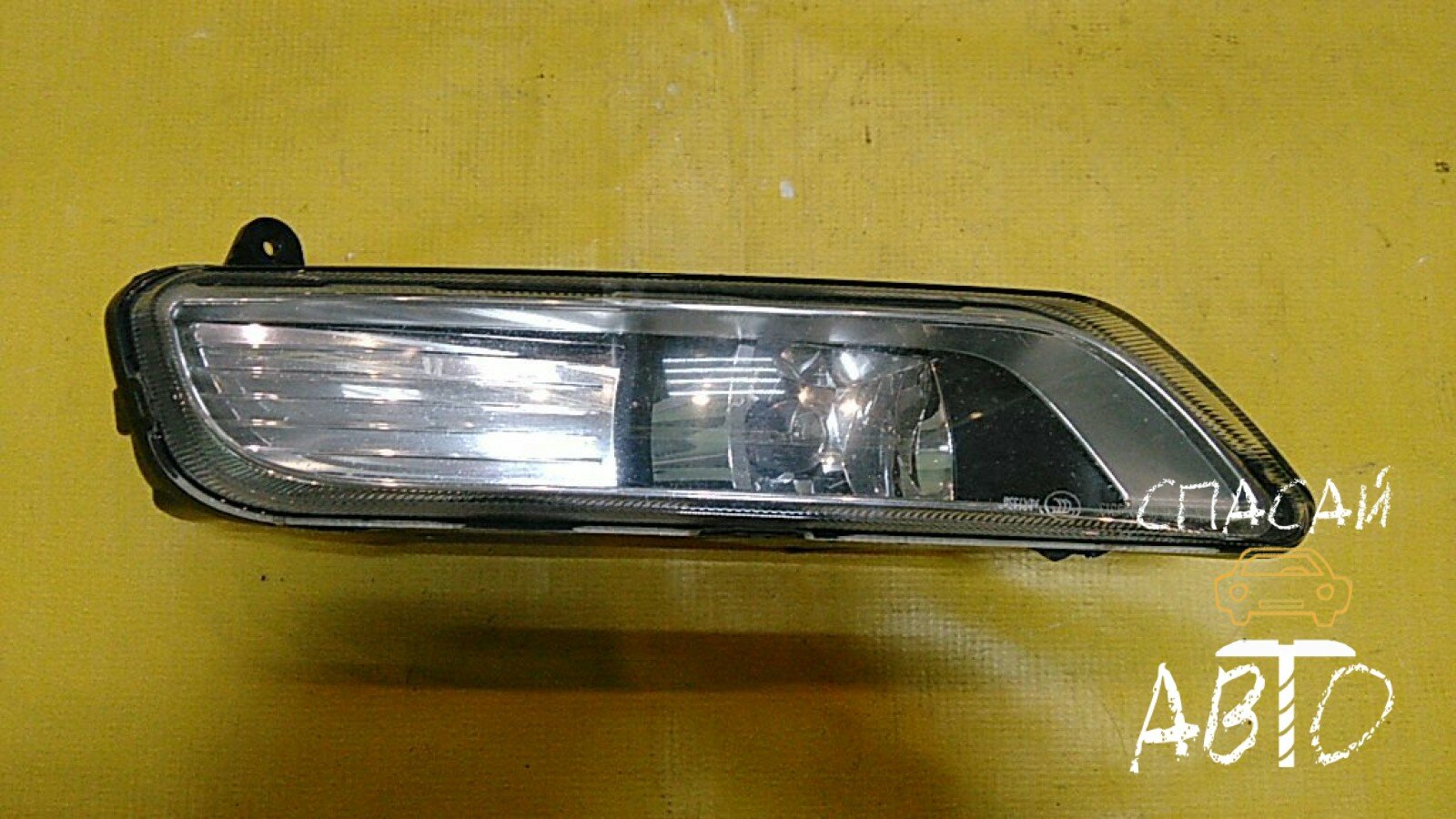 Фара противотуманная Passat (B7) Volkswagen 3AA941662G