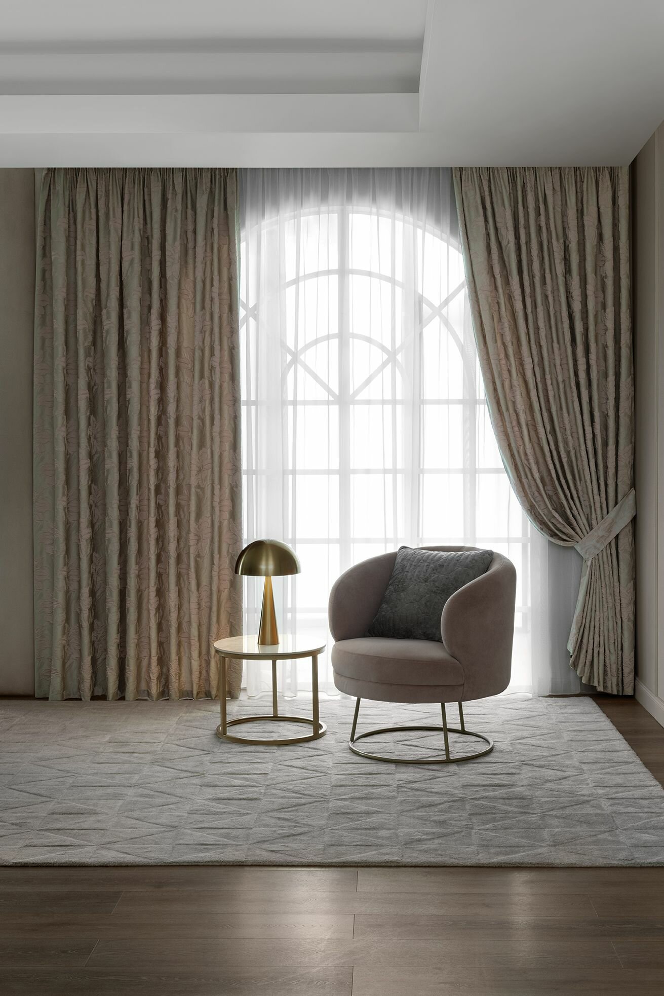 Togas Шторы для комнаты с подхватами "Бриали" жаккард, 275 высота на 260 ширина - 2 шт, подхваты - 2 шт