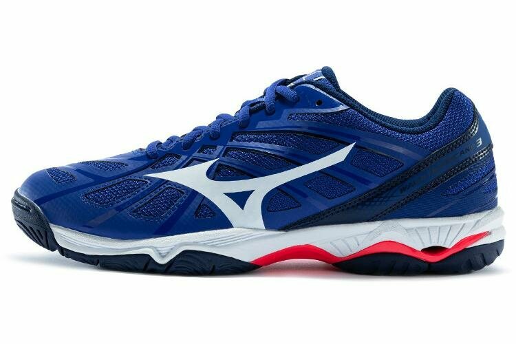 Кроссовки Mizuno Hurricane 3