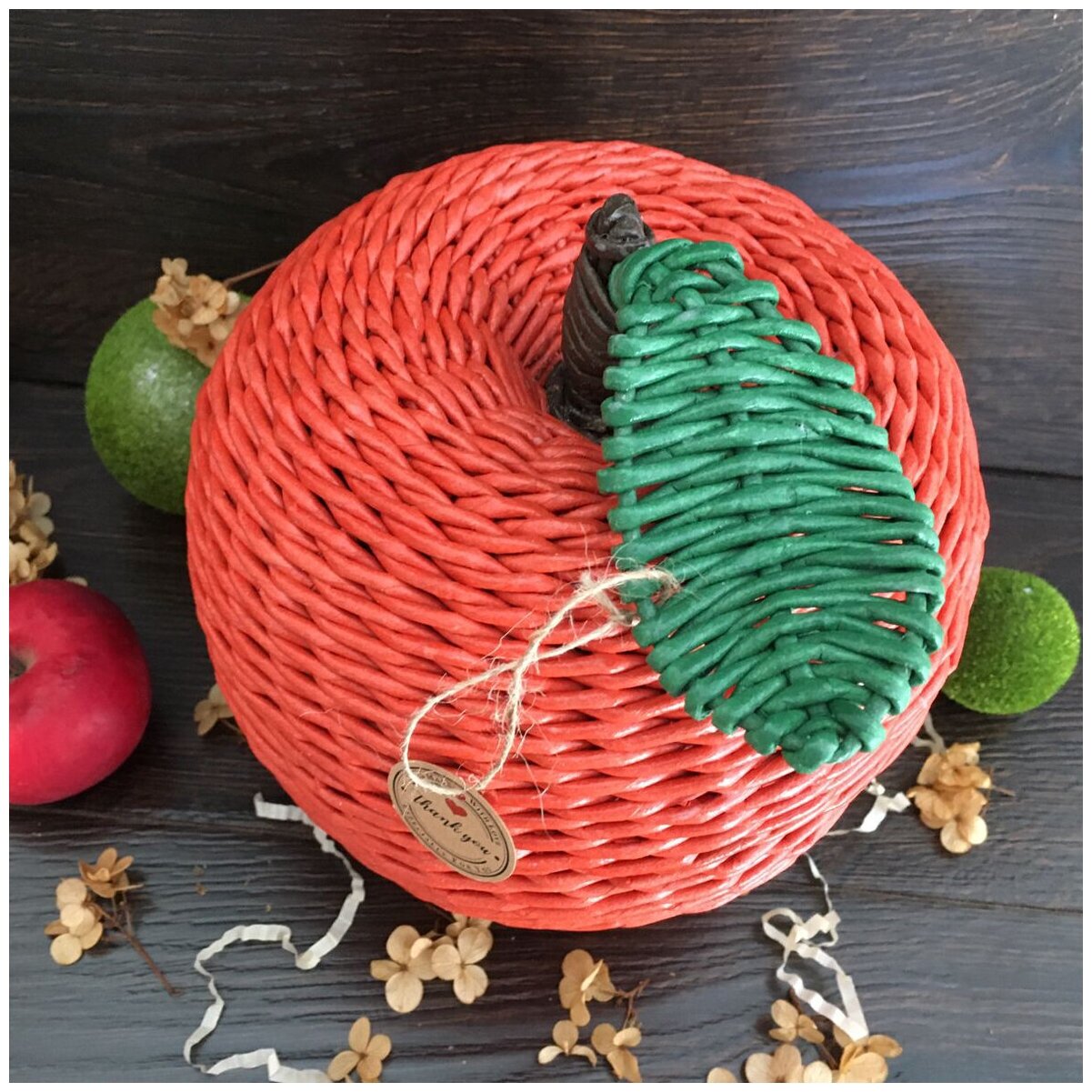 Корзина для хранения "Яблоко", плетеная, красная, с крышкой, конфетница, ручная работа Anelanna, бумажная лоза