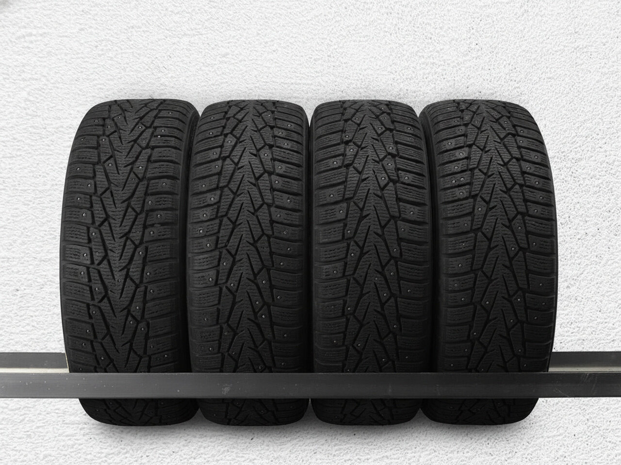 Зимние шины шипованные NOKIAN TYRES Nordman 7 205/65 R16 15.0% износ PT0010105 TSB052517