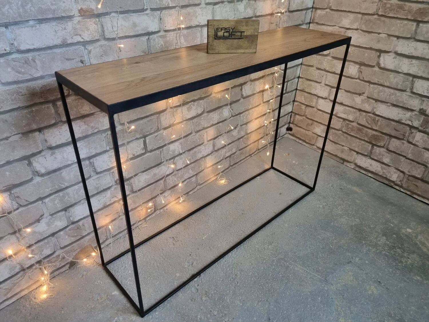 Консоль лофт Roya-11 из массива хвойных пород, для гостиной, с размерами 90х80х30 см