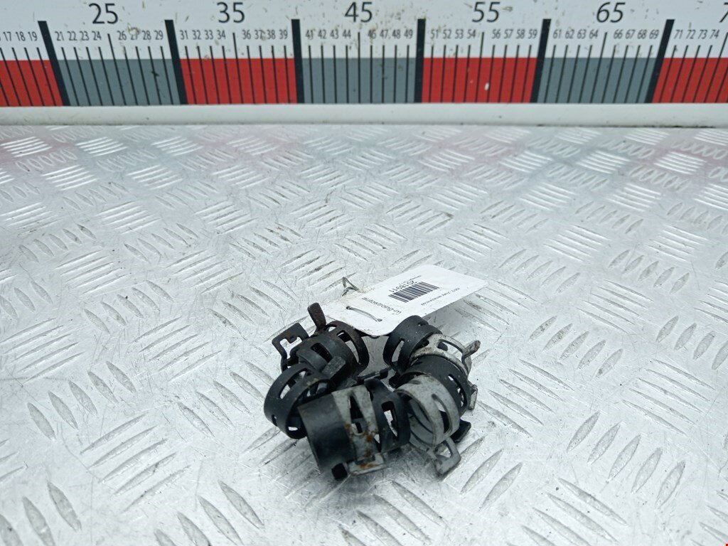 Хомут металлический Volkswagen Fox 11617798304 арт. 2018911