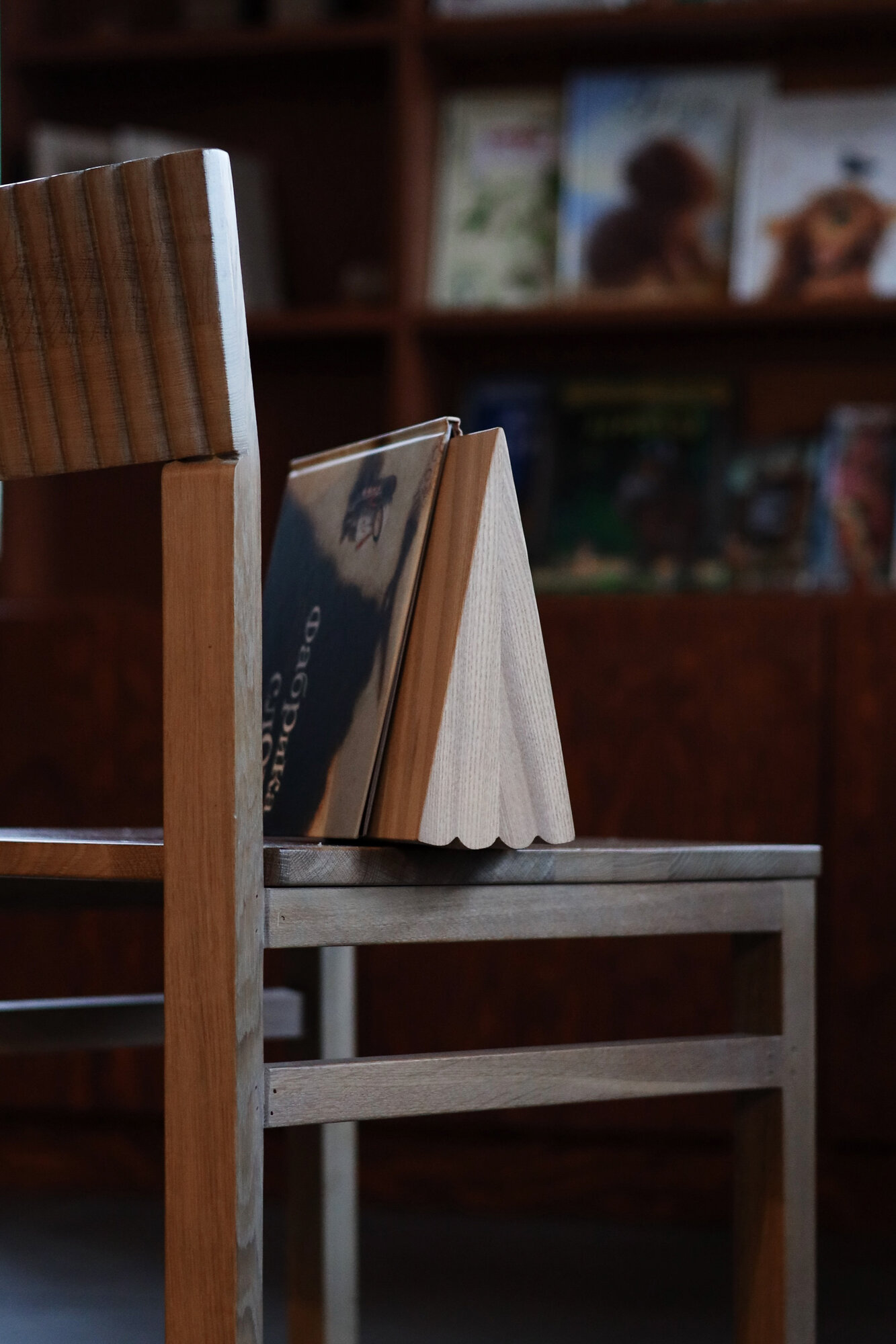 Закладка для книг интерьерная, декор для дома, держатель для книг — фото 1