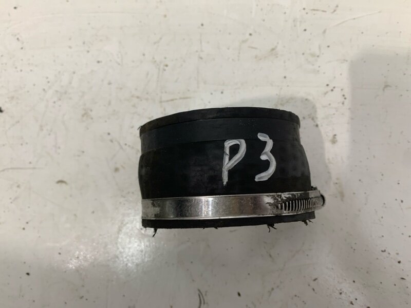 патрубок интеркулера BMW 750Li xDrive F02 LCI Ф02 Рестайлинг 13 71 7 575 402