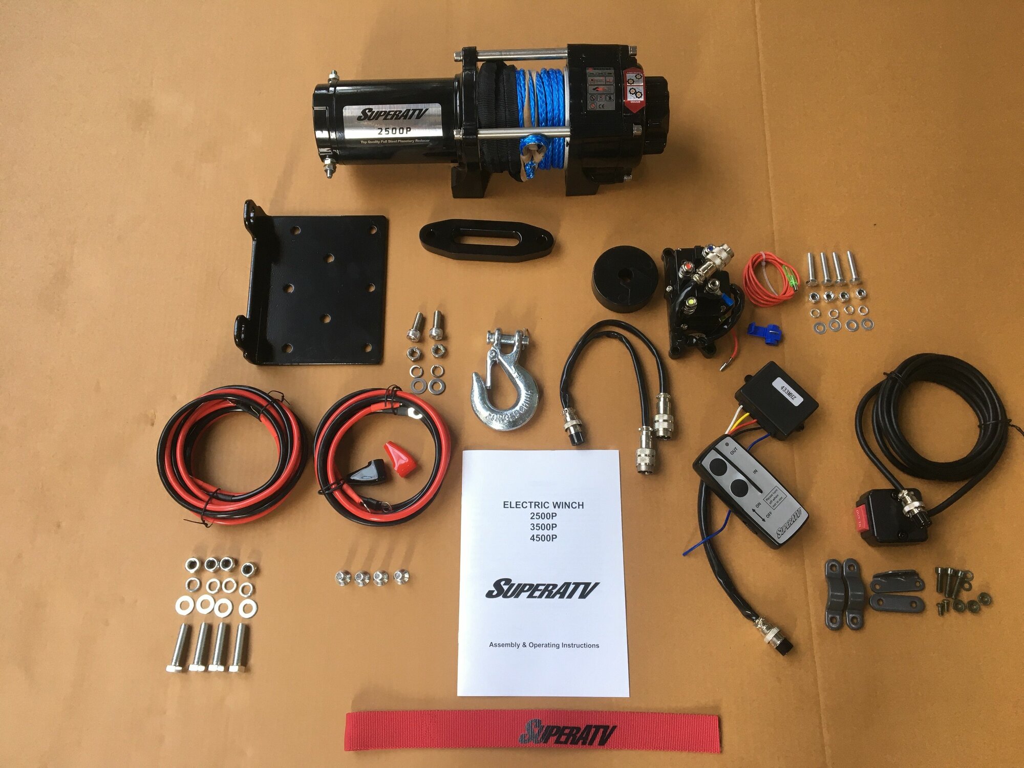 Лебедка электрическая 2500 P EWP2500A 12V 1140 кг для мототехники , снегохода, квадроцикла, ATV, UTV.