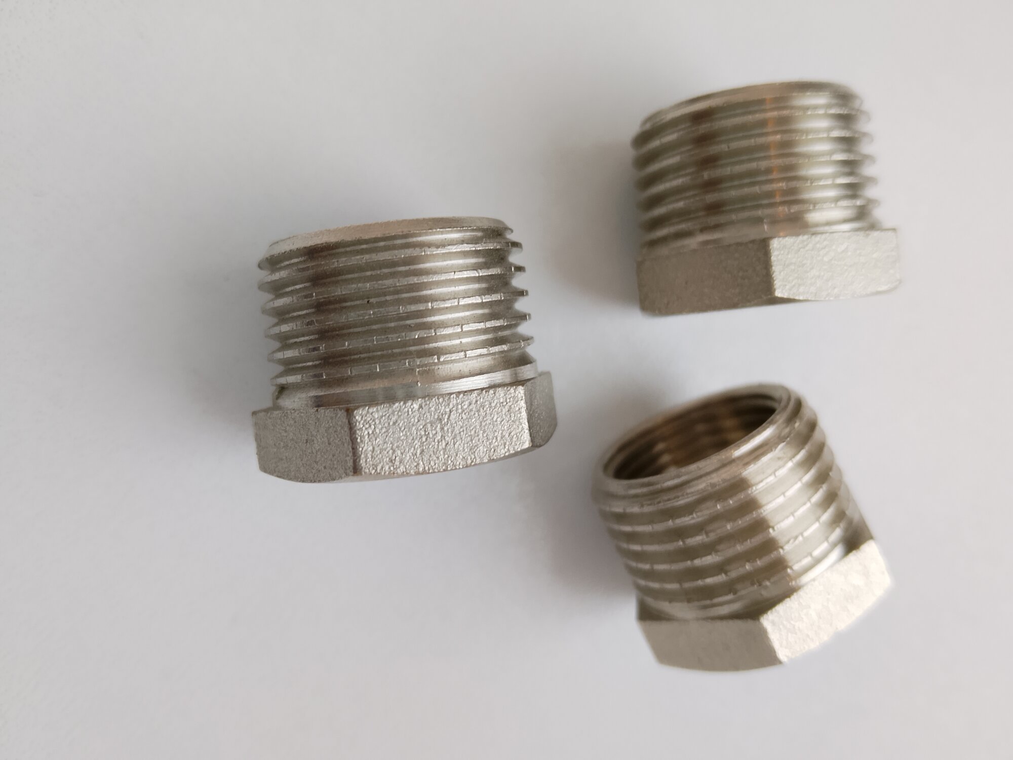 Футорка, хром, 1/2", наружная резьба, 3/8", внутренняя резьба, в комплекте 3 шт.