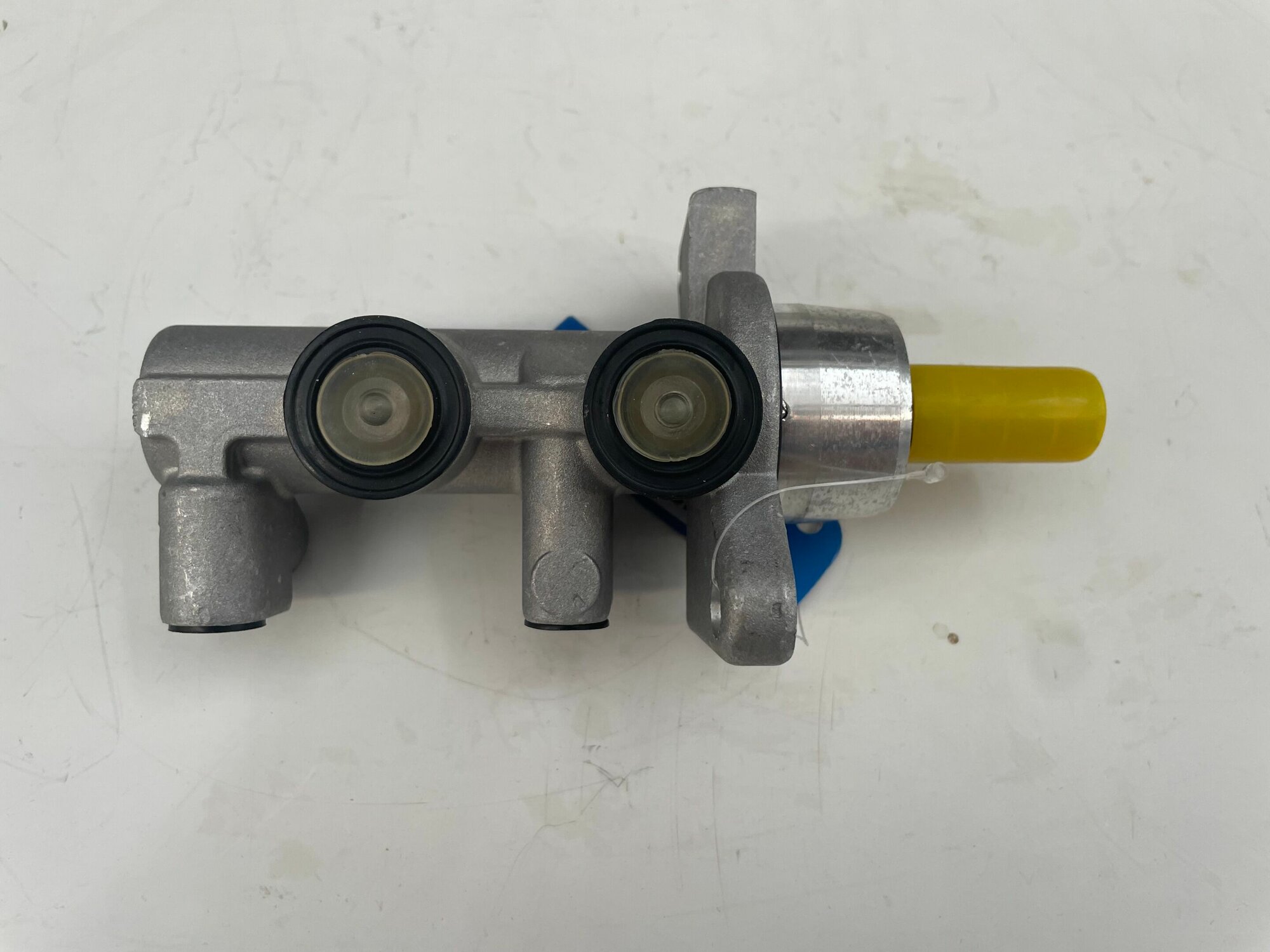 Цилиндр тормозной главный (с ABS) RENAULT Renault Sandero (2009-2014) [ ] 6001547858