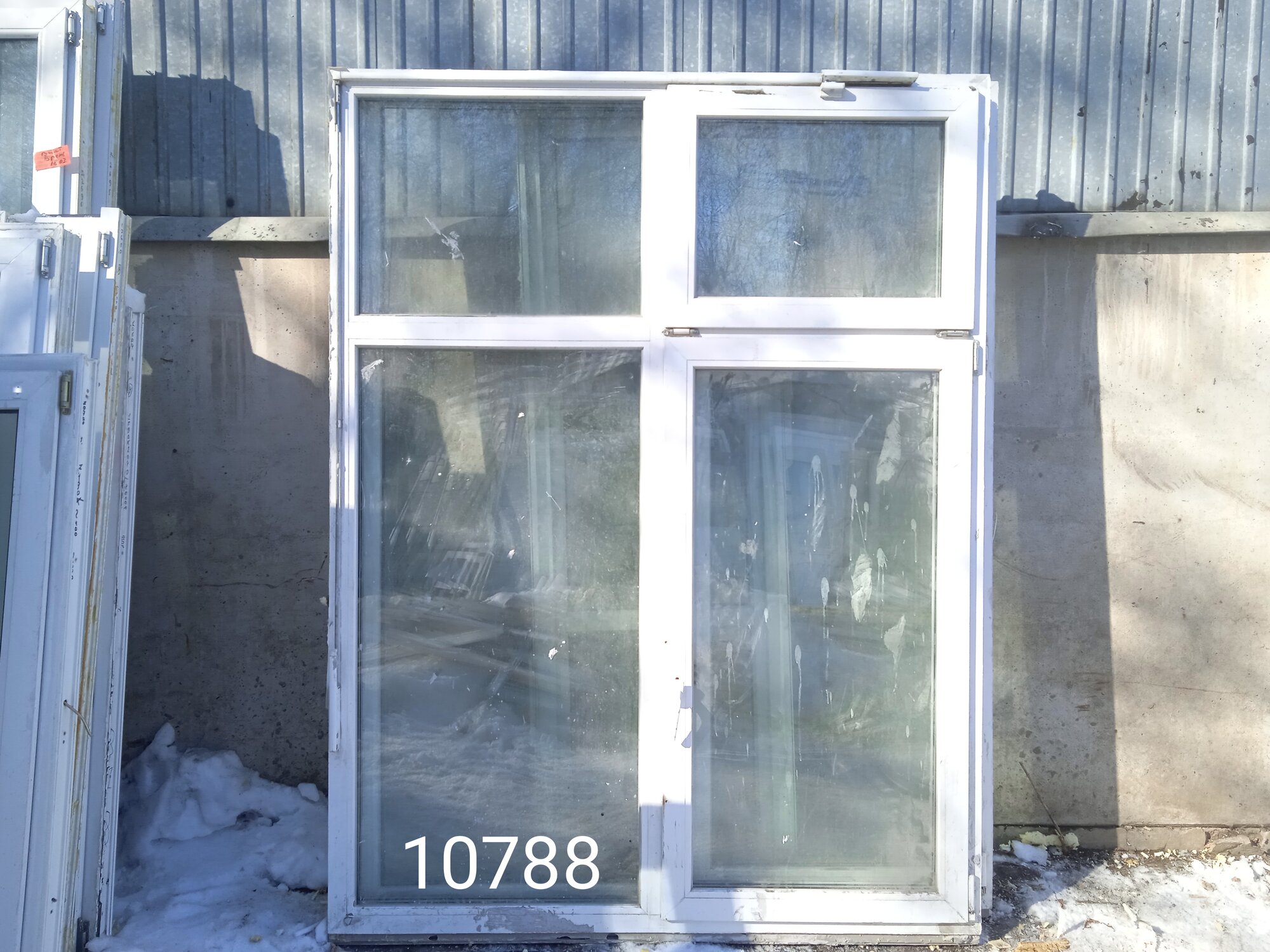 Пластиковое окно Б/У 2170(в) 1560 об х 1650(ш)