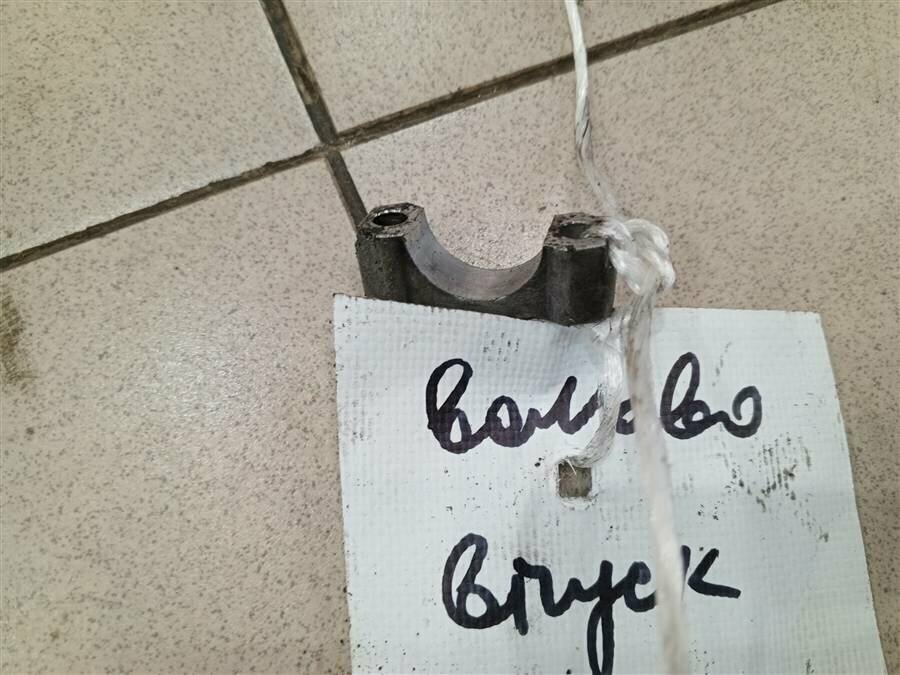 Бугель распредвала от Volvo XC90 2002-2014