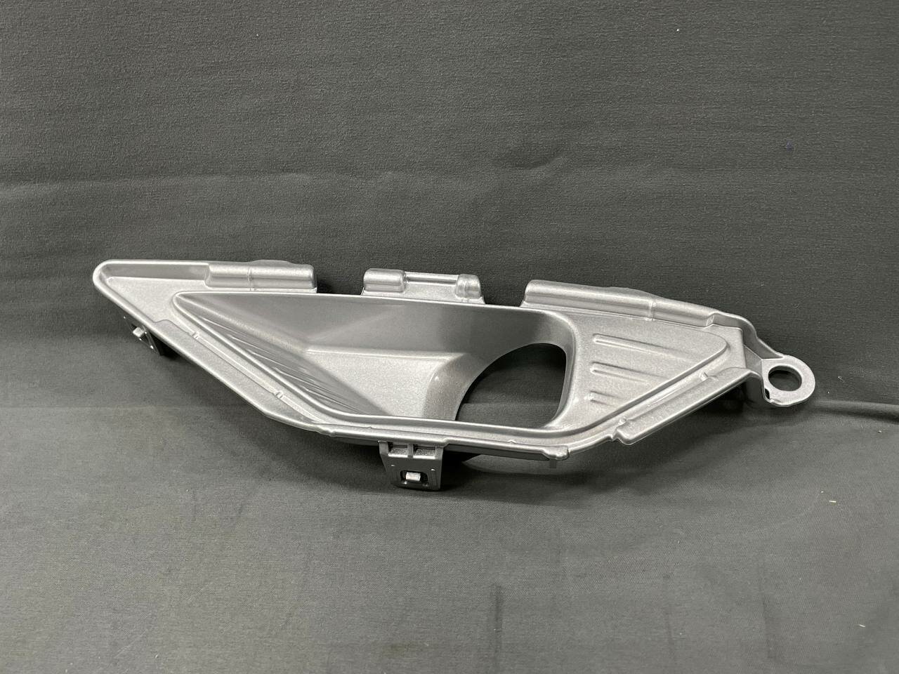 Решетка ПТФ левая Mitsubishi