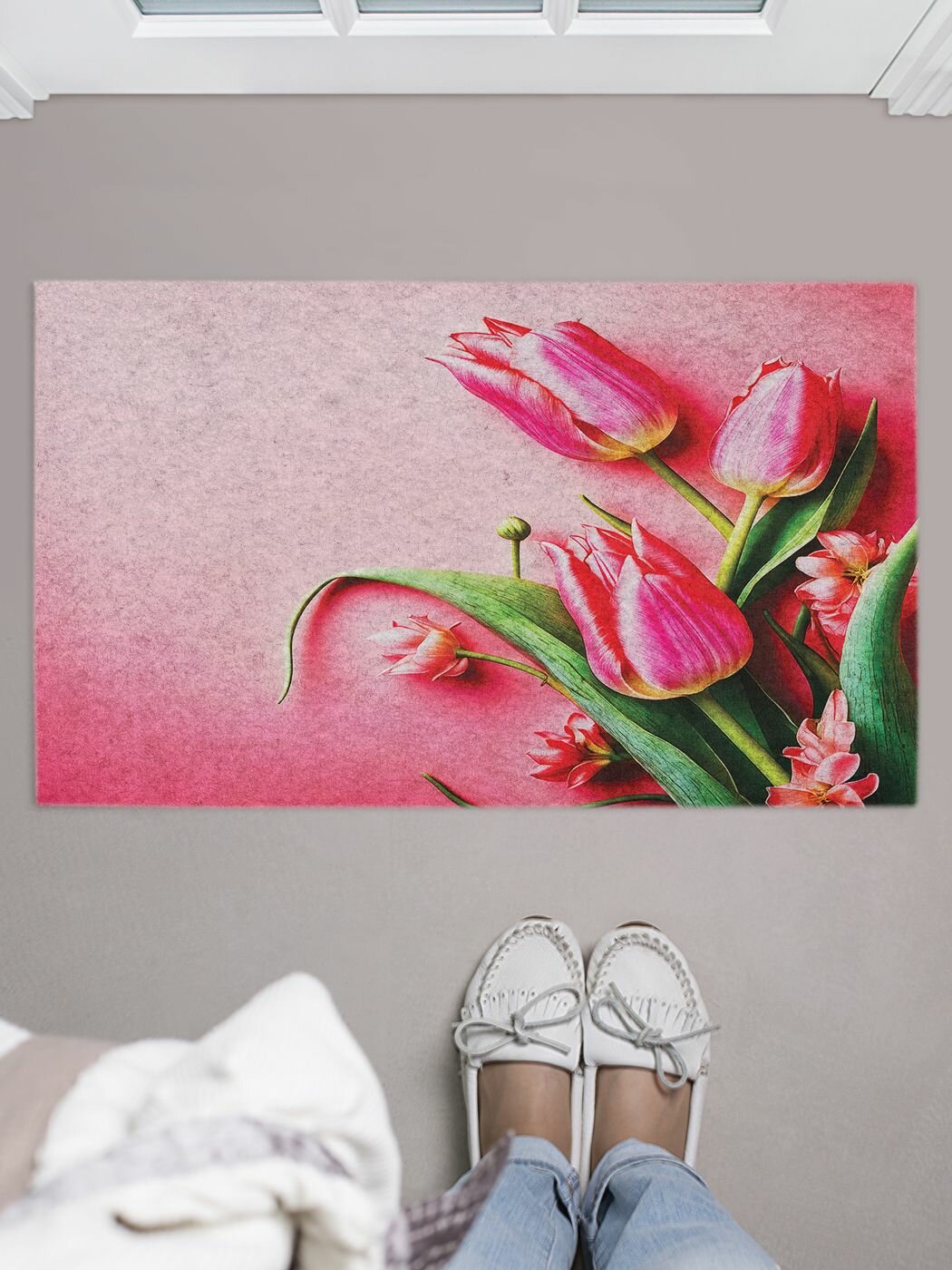Коврик придверный в прихожую с принтом "Тюльпаны" 45x75 см , JoyArty