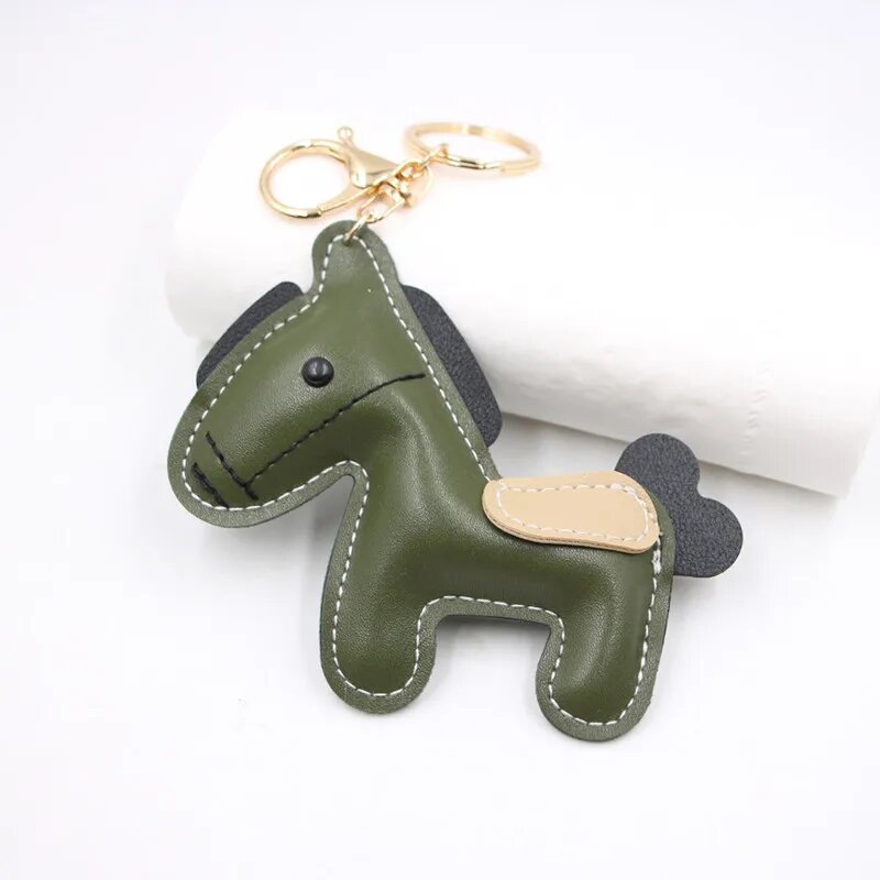 Модный дизайнерский брелок из искусственной кожи с лошадью-качалкой, кулон в виде пони, украшение для женской сумки, брелок, очаровательные аксессуары темно-зеленый