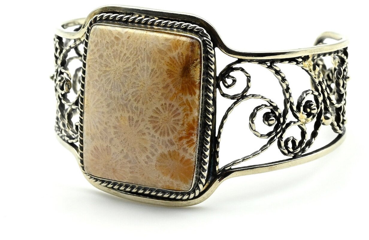 Браслет, коралл