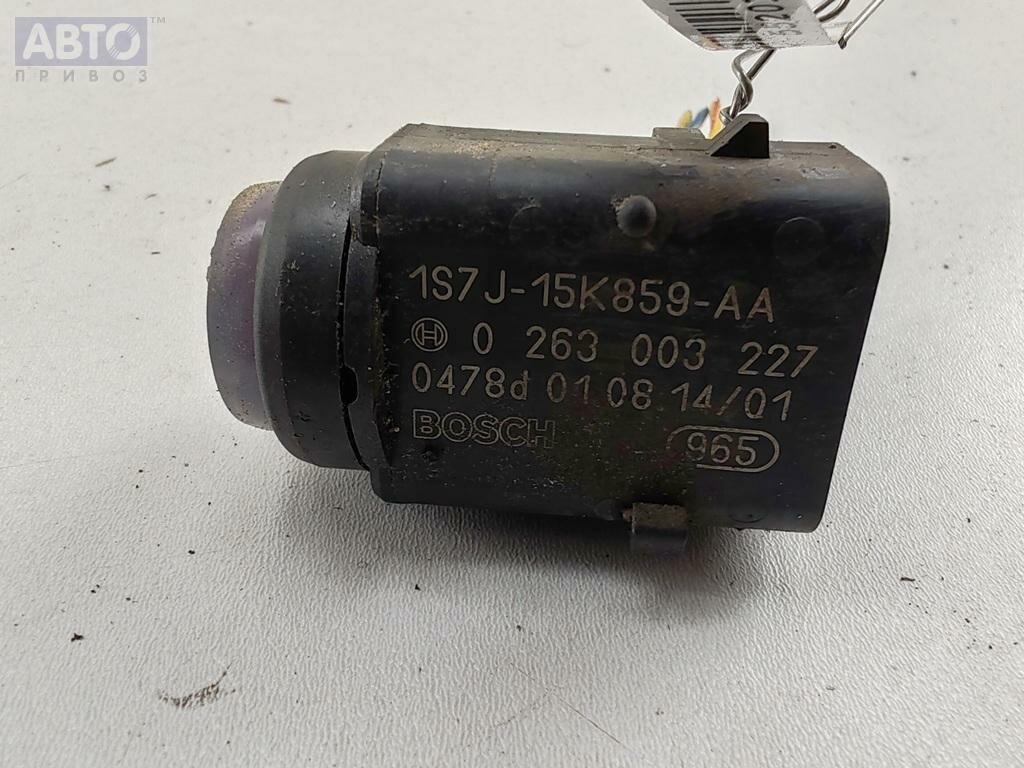 Датчик парковки (парктроник) задний Ford Mondeo 3 (2000-2007)