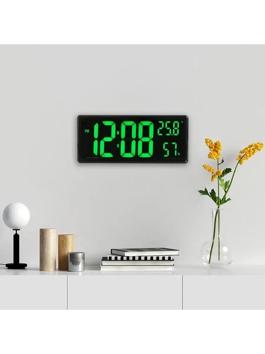 Электронные часы с термометром и гигрометром