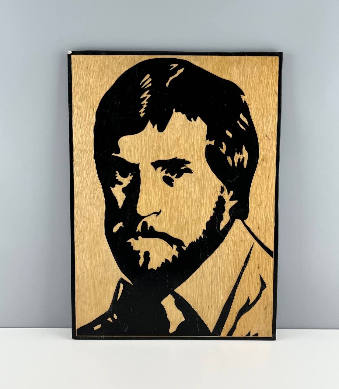 Винтажное панно "Высоцкий". Резьба по дереву. СССР, 1980-е