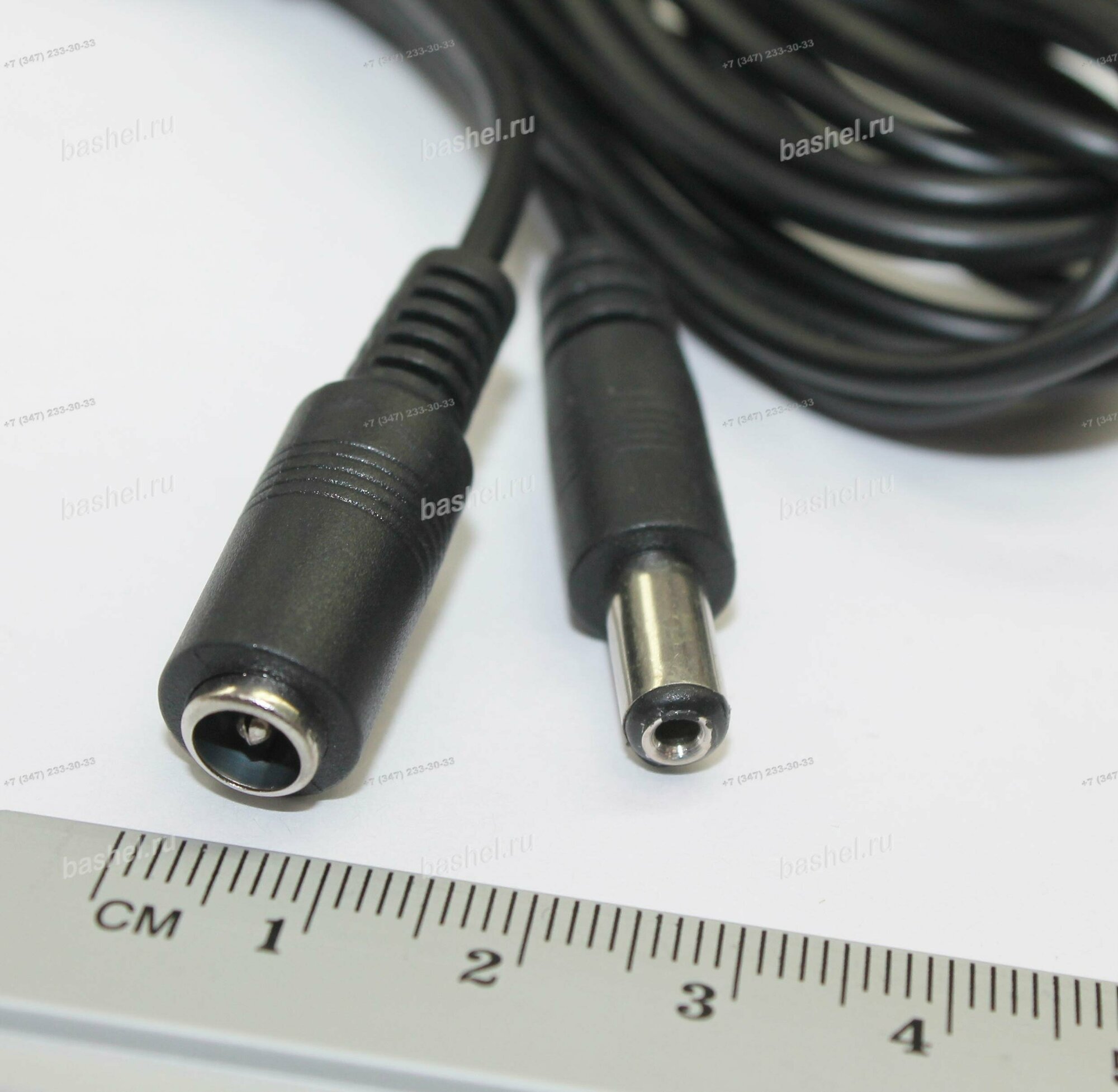 Удлинитель шнура питания гнездо - штекер (штекер 5,5 мм x 2,1 мм), 1,5 м REXANT