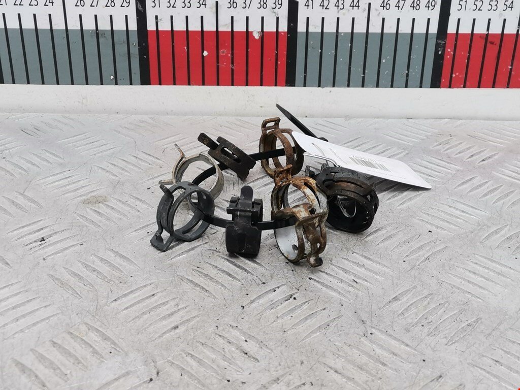 Хомут металлический Mercedes S-Class (W220) 11617798304 арт. 1978487