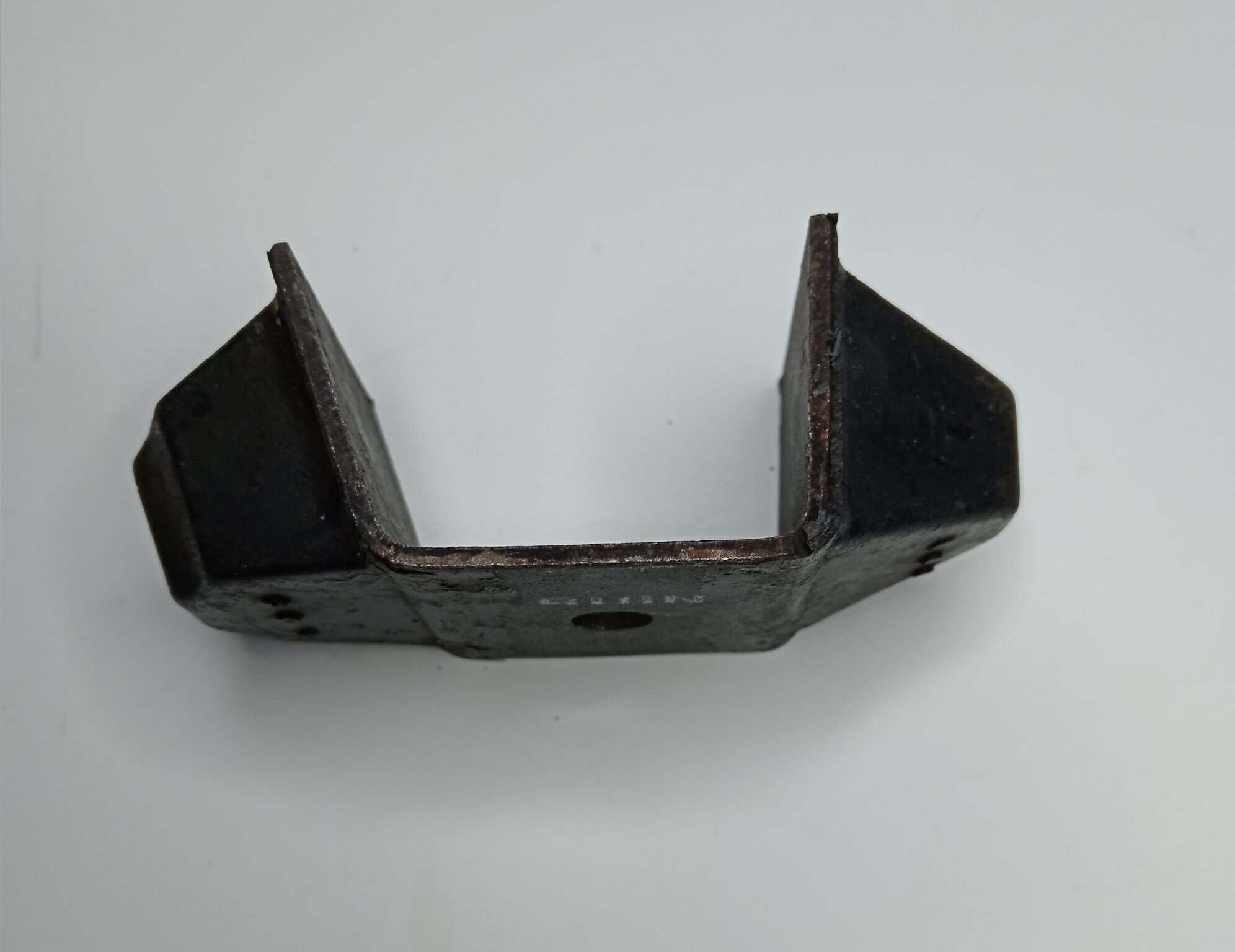 Кронштейн опоры двигателя правой Lifan Breez [1.3 16V 5MT седан] LBA1001430