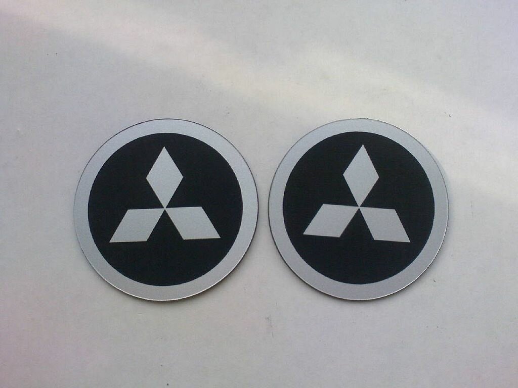 Шильд MITSUBISHI/мицубиси №2 серебристый