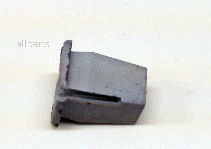 BMW 51 71 7 154 520 Распорная гайка BMW 51 71 7 154 520