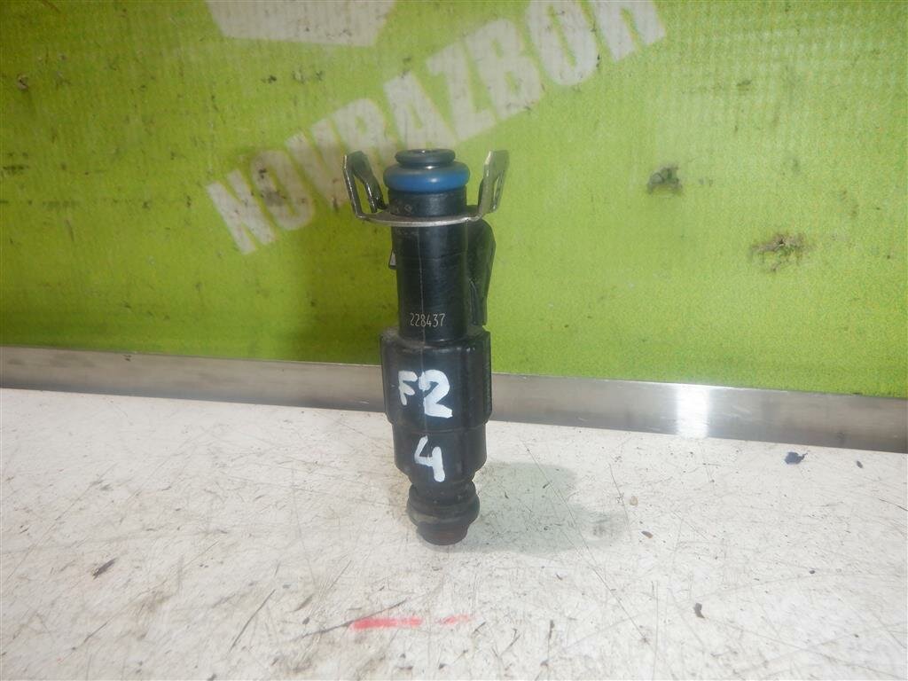 Форсунка инжекторная Ford Focus 2 05-08