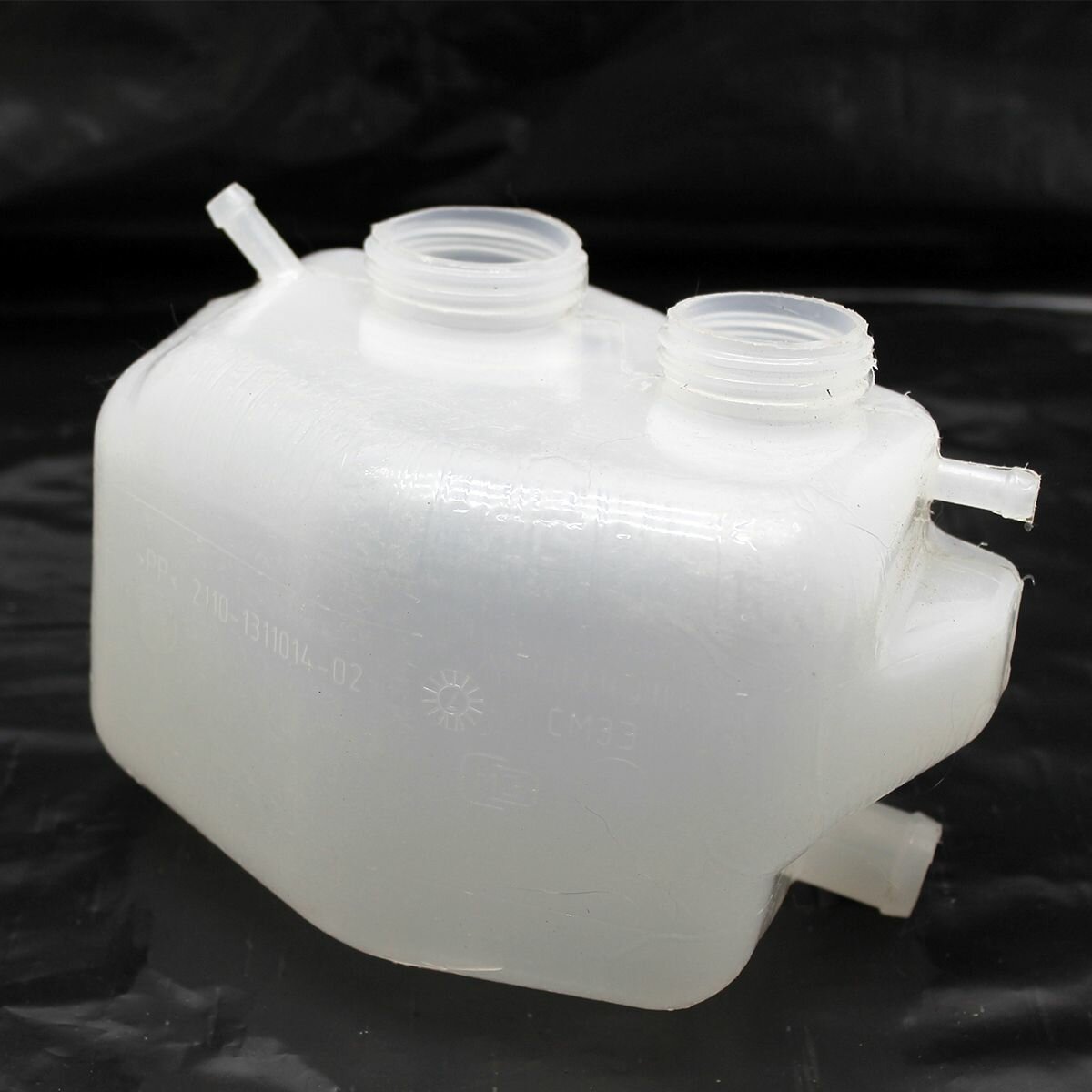 Бачок расширительный Lada / ВАЗ 2110, 2111, 2112 (старого образца)