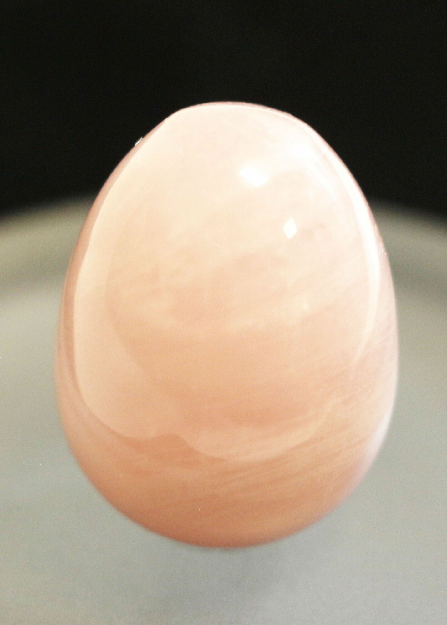 Яйцо Розовый кварц. Натуральный камень. 2,5 см